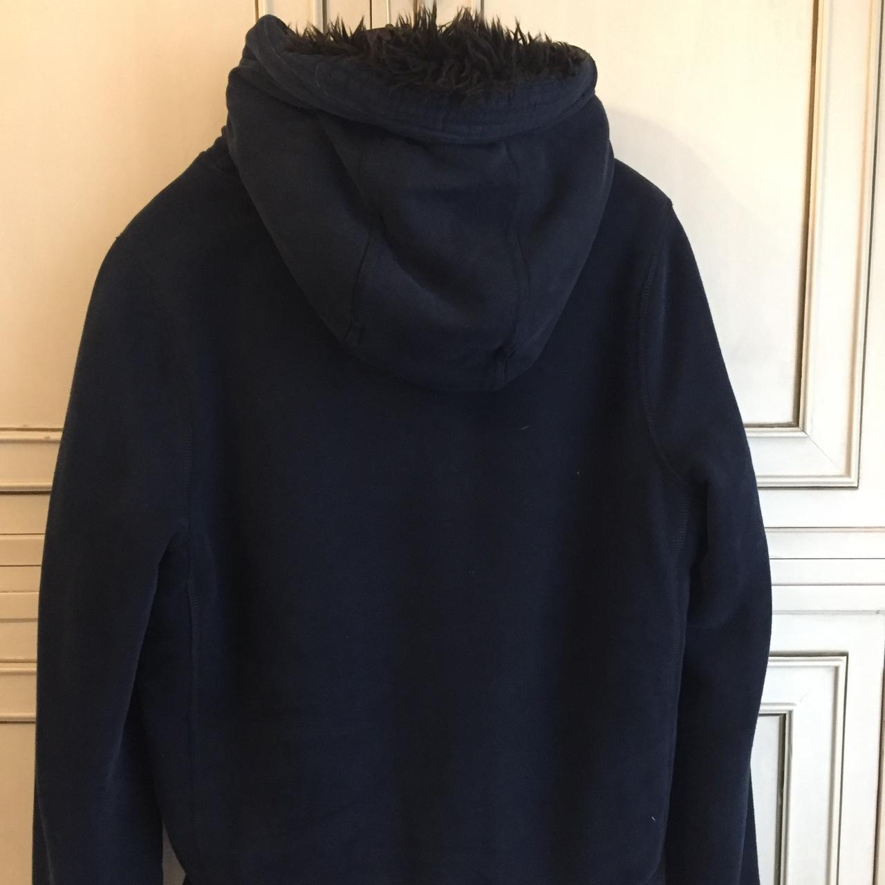Giubbotto felpa imbottito con pelliccia Abercrombie... - Depop Giubbotto felpa imbottito con pelliccia Abercrombie... - Depop