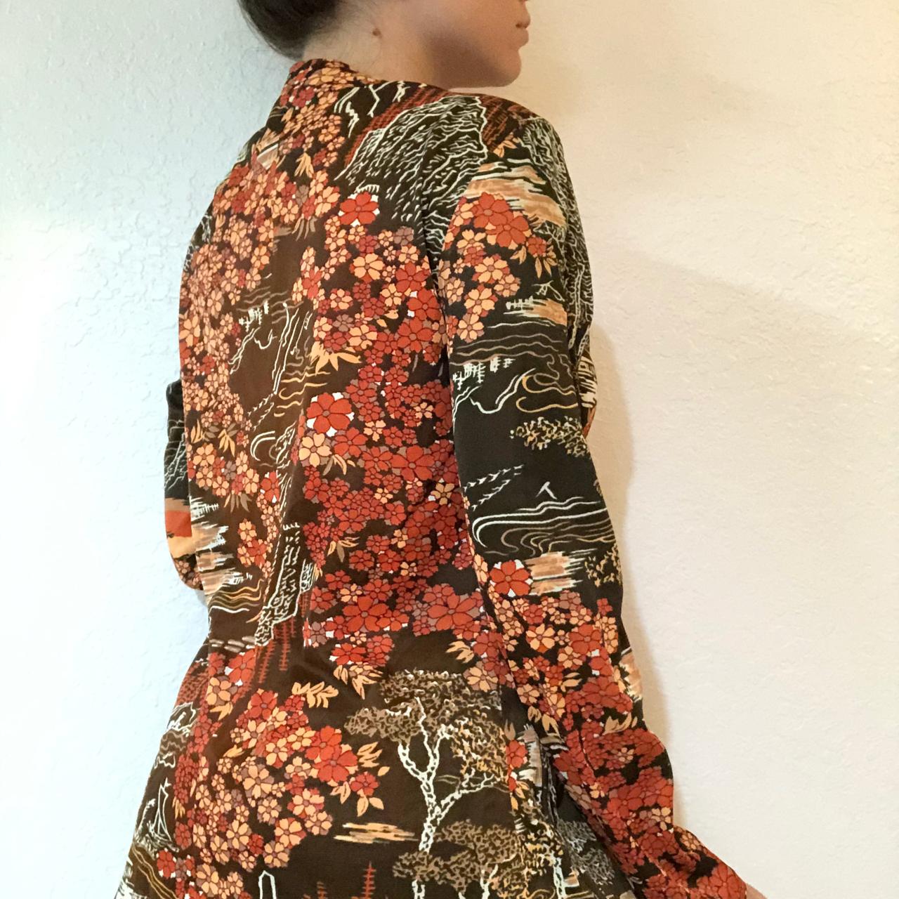 Vintage Japanese print inspired top! Okay this is... - Depop