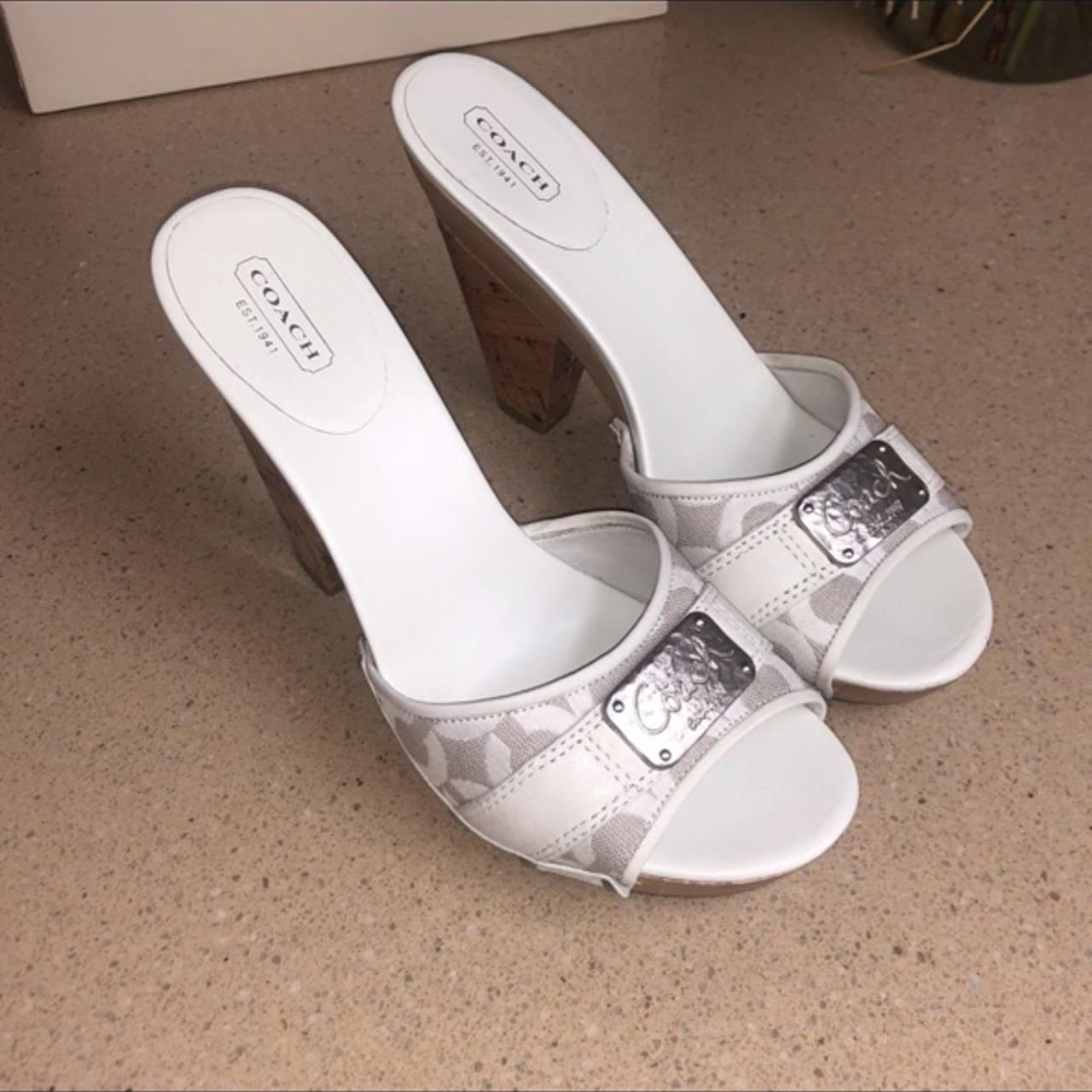 white coach pumps barely worn & in great... - Depop