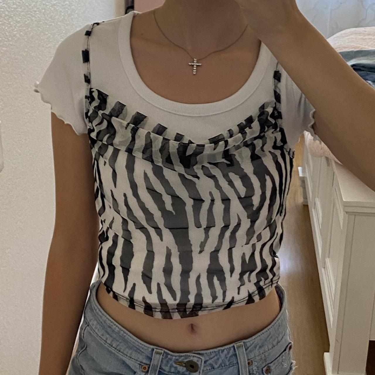 cute forever 21 zebra mesh top🦋 #forever21 #zebra... - Depop