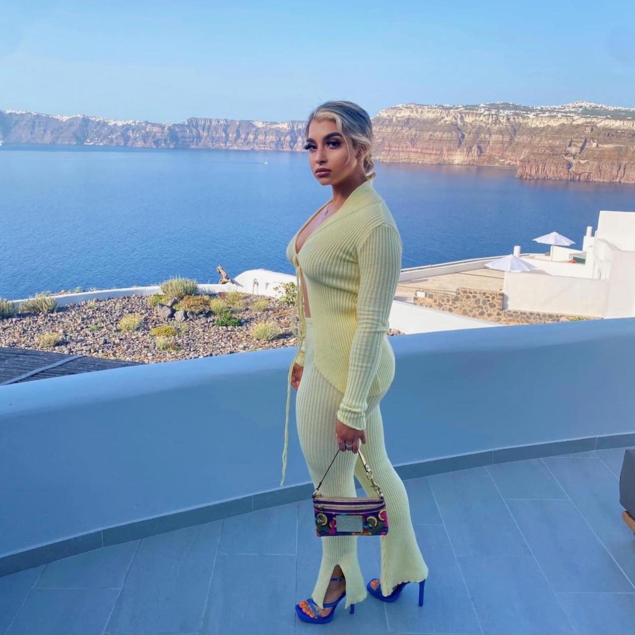 Missy Empire Women's Bottoms | Depop