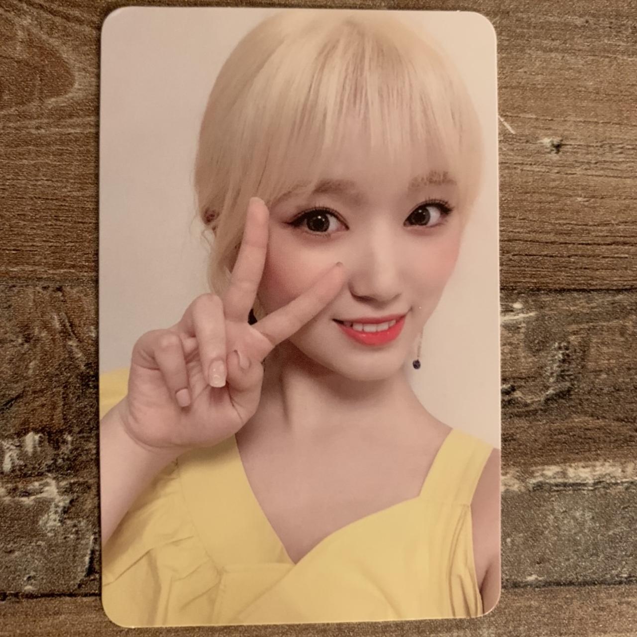 Izone Nako Bloomiz Photocard Like new, sent through... - Depop