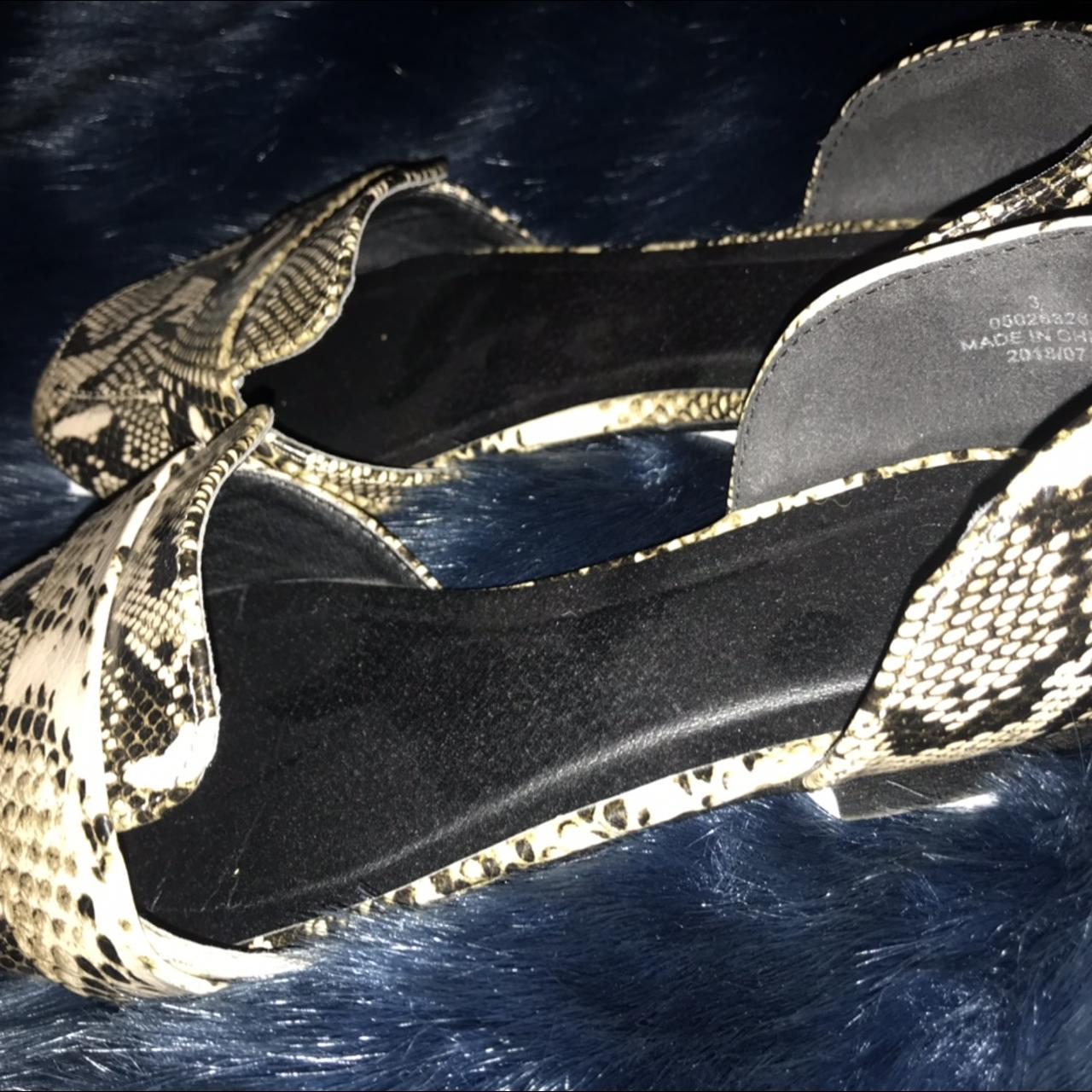 Lovely wide fit snake print flats! 9/10 condition,... - Depop
