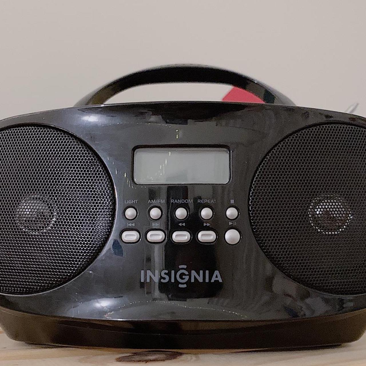 Insignia CD player and radio ★☆ black CD player... - Depop