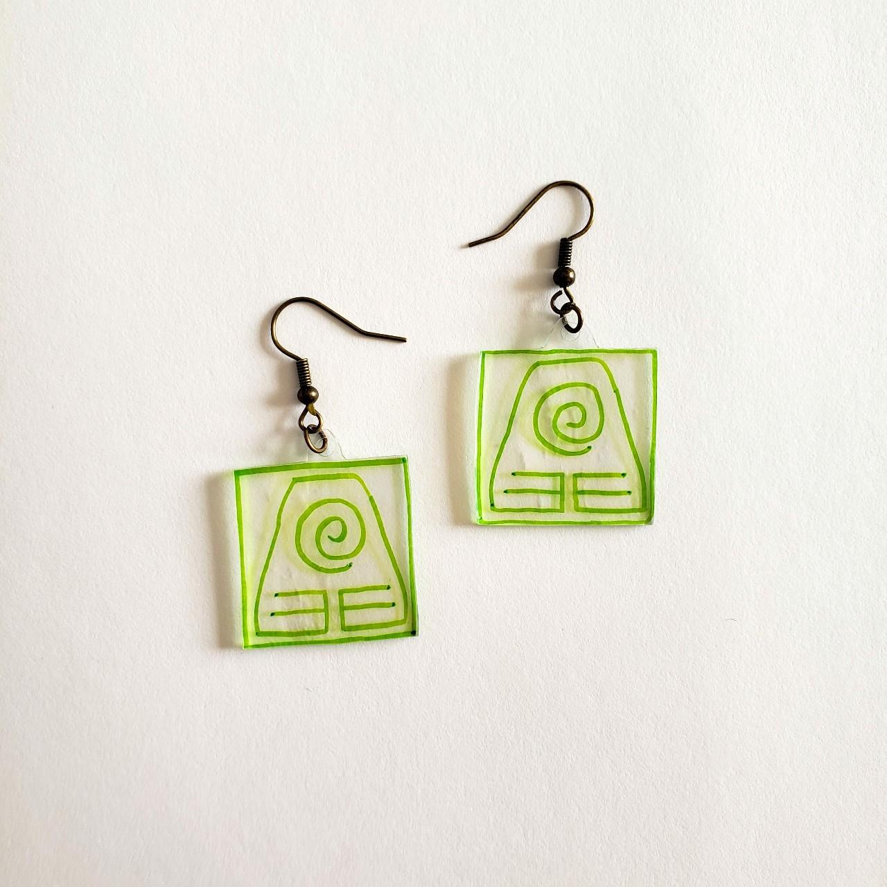 ATLA Earth Nation Symbol Earrings!! 🌿 avatar fans,... | Depop