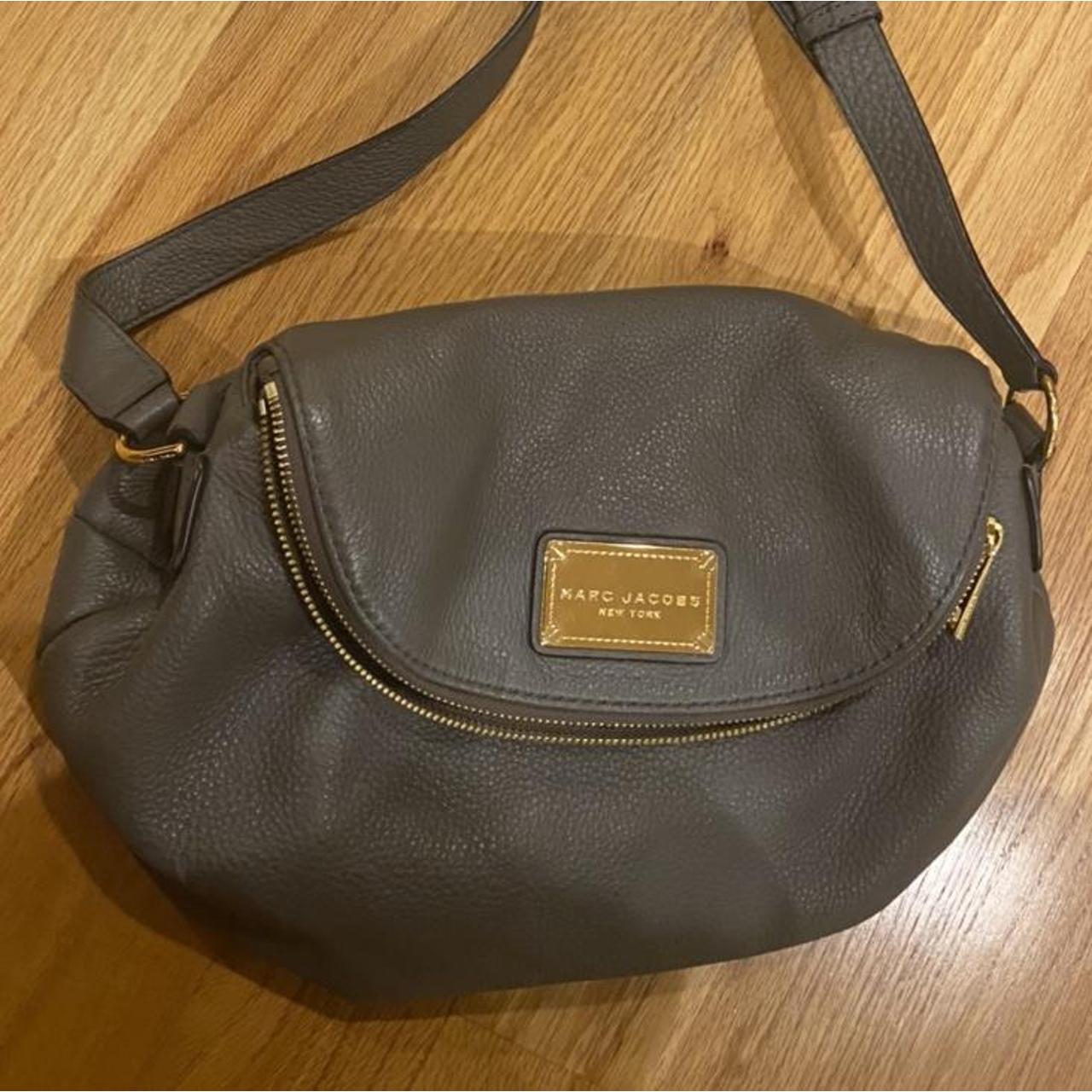 Authentic Marc Jacobs crossbody messenger bag. Very... | Depop
