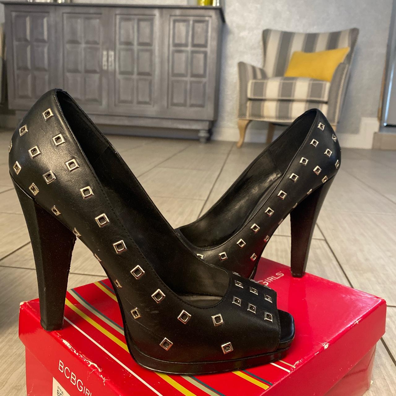 Super vintage BCB girl shoes! Cute for a 2000s look.... - Depop