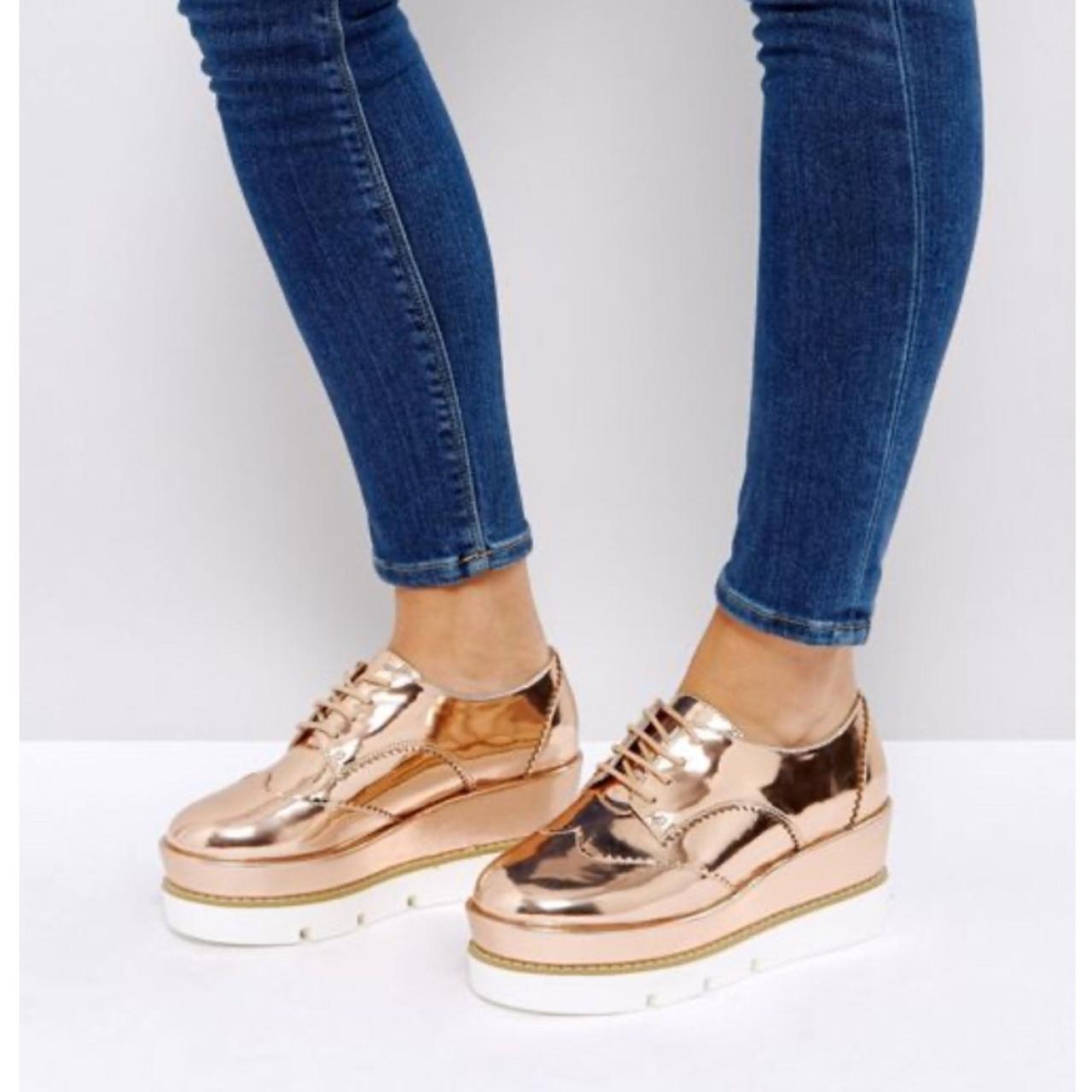Rose gold platforms #rosegold #sale #asos #blackondepop - Depop