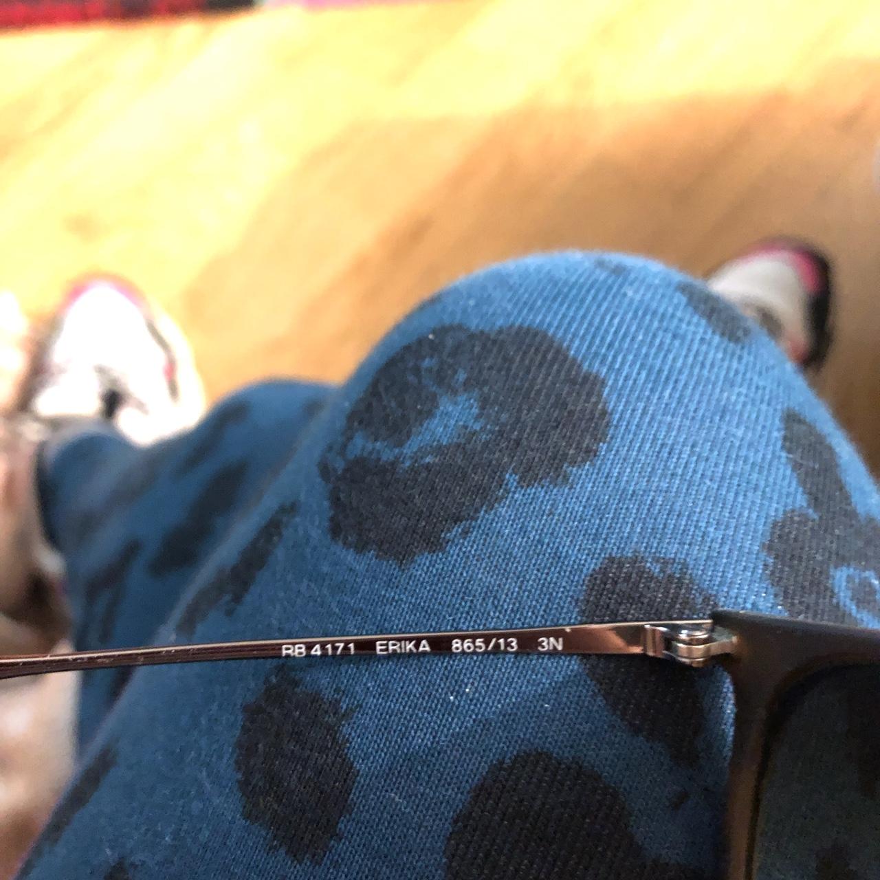 Ray Ban Erika classic tartaruga con finitura glossy... - Depop