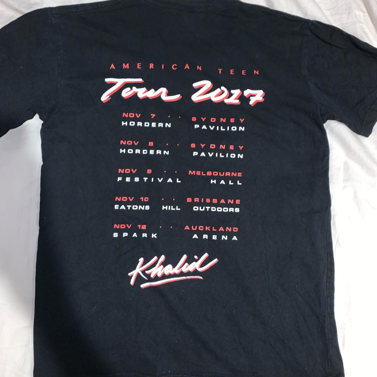 KHALID TOUR SHIRT 🎶 size M pictures on a size AUS... - Depop