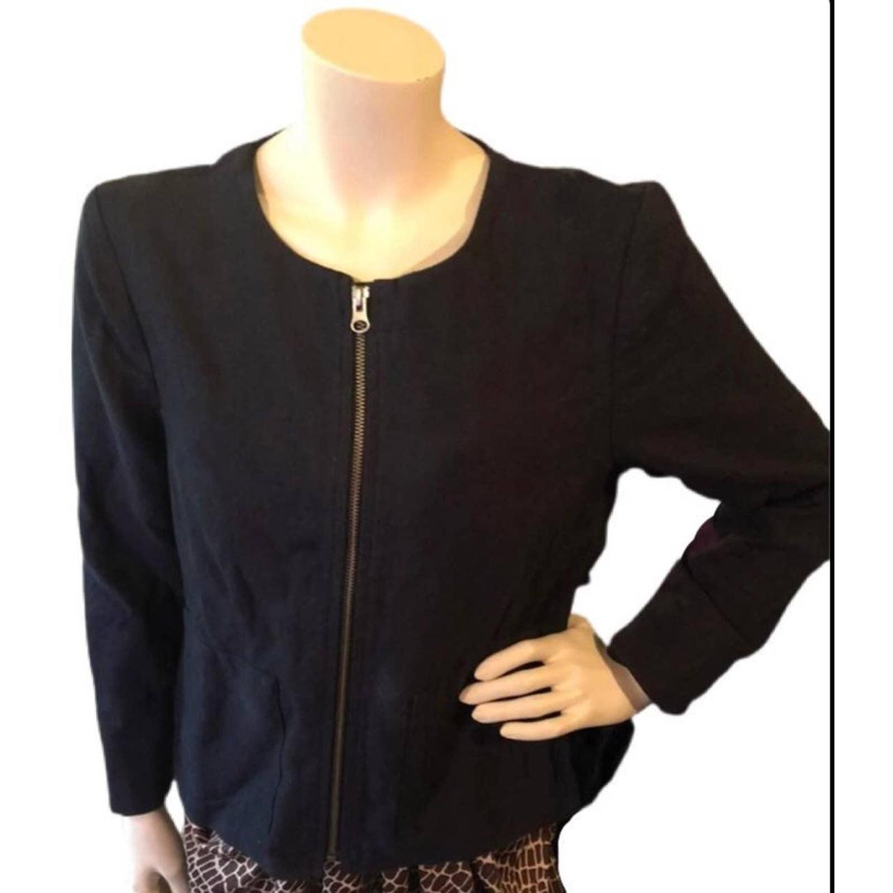 Zip up coat / blazer by Loft Two front pockets Good... - Depop