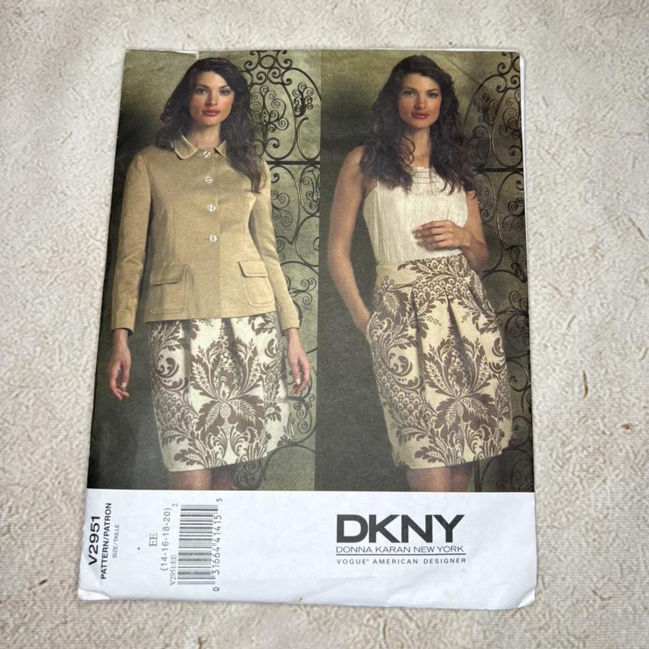 Vintage 2000s VOGUE sewing patterns set of 4... - Depop