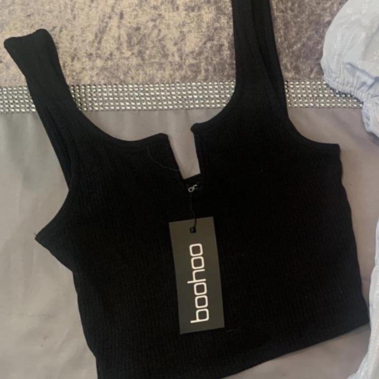 Boohoo black ribbed notch cut out crop top size... - Depop