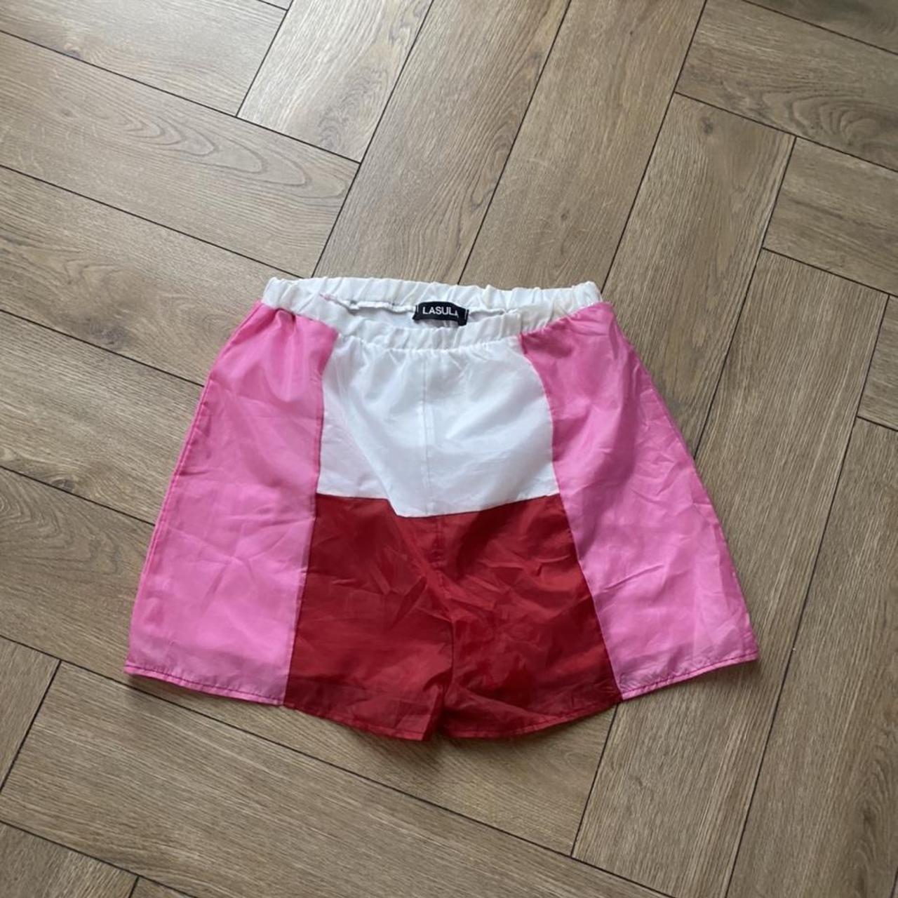 Box shorts lasula - Depop