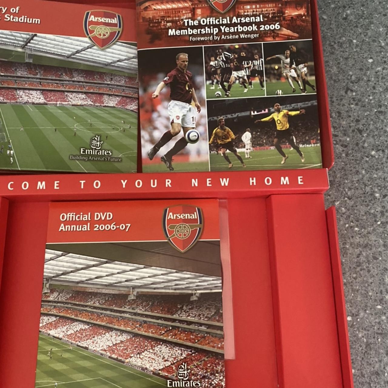 The Arsenal official memorabilia . Access all areas... - Depop