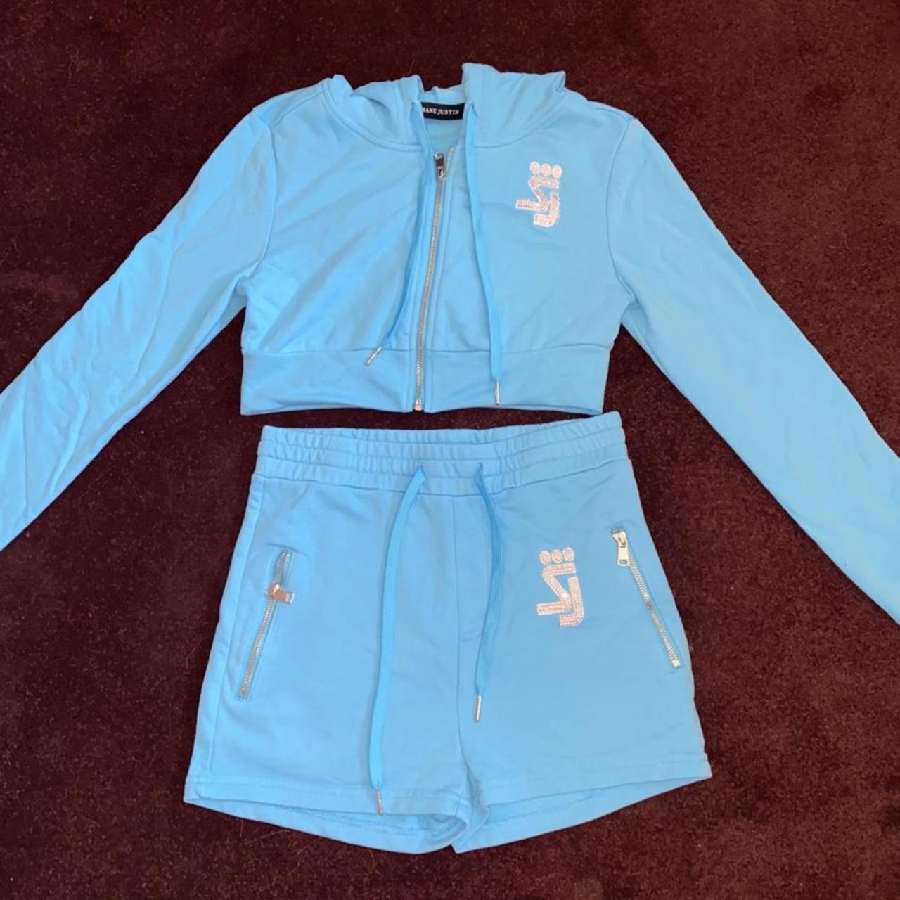 Shane justin two piece set Size XL fits like a medium - Depop