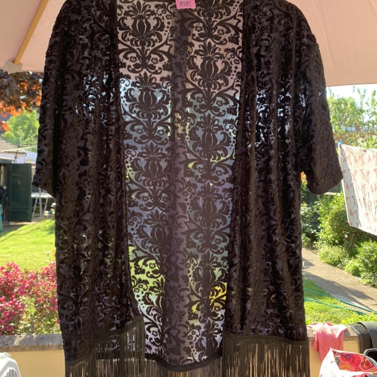 Girls cardigan size 13/14 years good condition 💗⚡️ - Depop