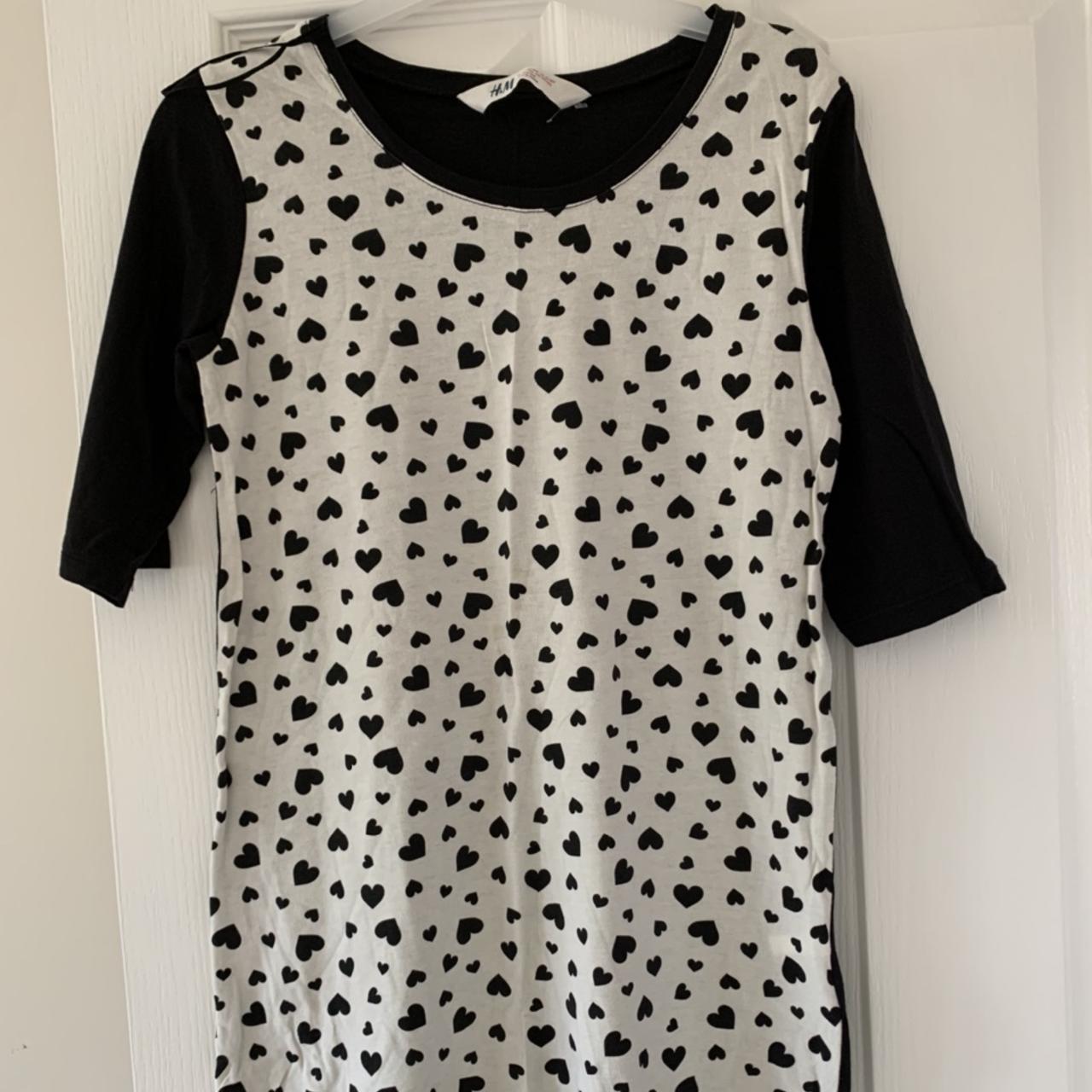 Black and white girls heart top age 12 years 💕⚡️ - Depop