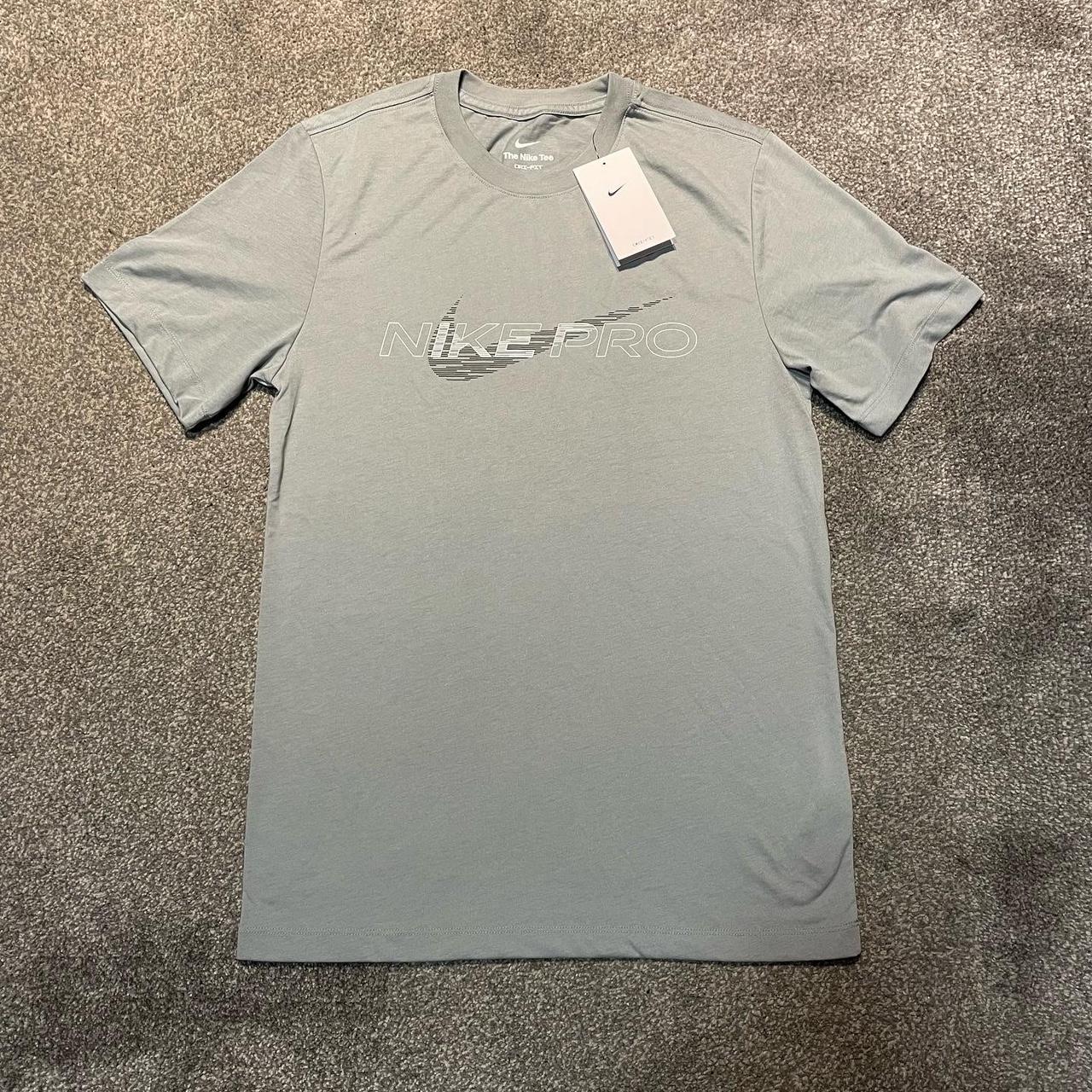 Nike pro tee t shirt 💪🏻 Size S M L 🏷 Way under RRP!... - Depop