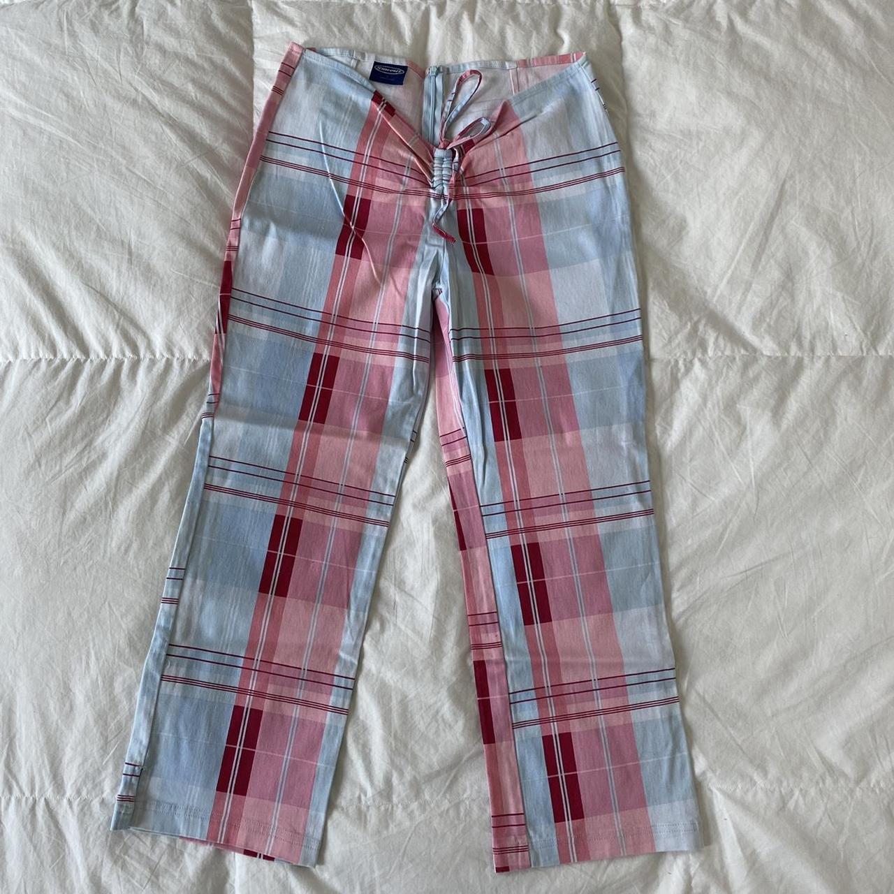 HOT LOWRISE PANTS BY “SIDEOUT” cute ruching in the... - Depop