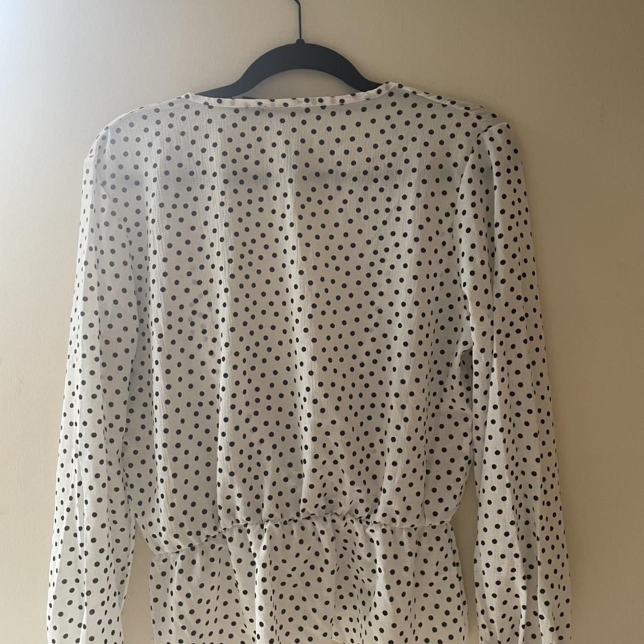 Boohoo Women's Blouse | Depop