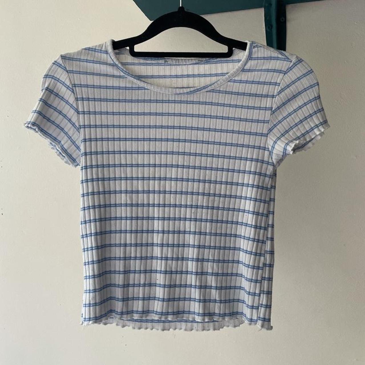 Women's White and Blue Crop-top | Depop