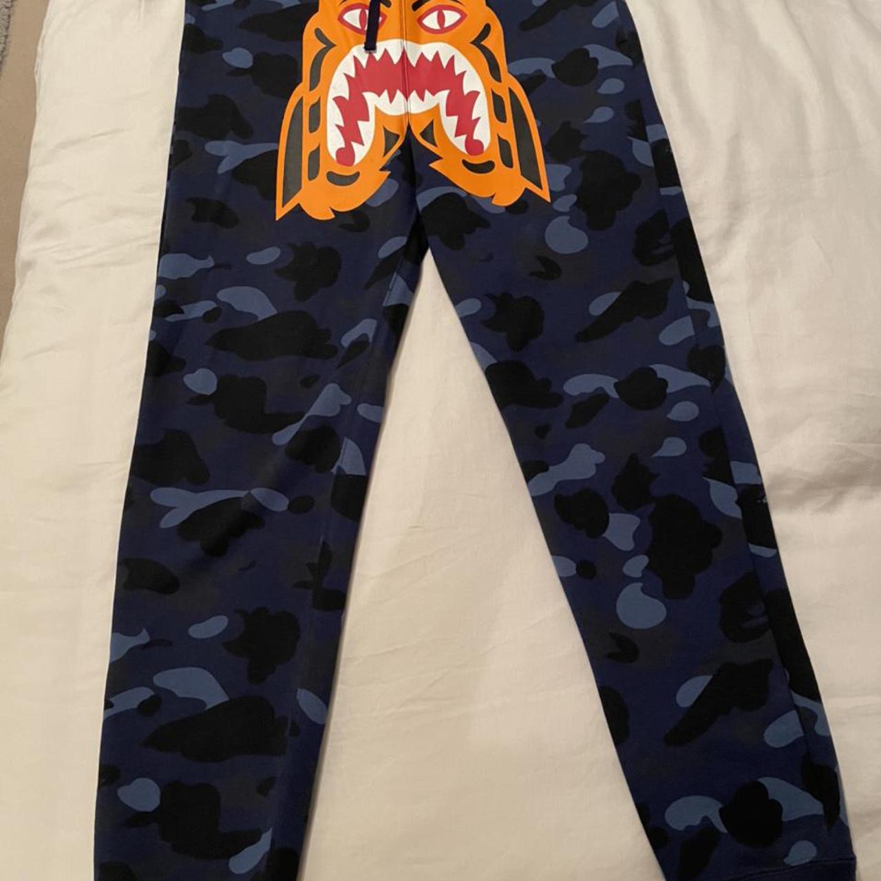 BAPE Men's Navy and Blue Joggers-tracksuits | Depop