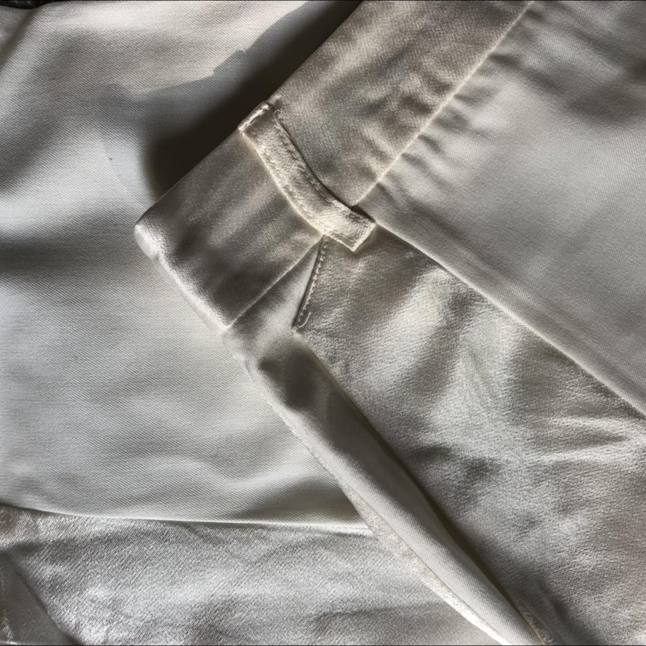 The photos of these trousers aren’t doing them... - Depop