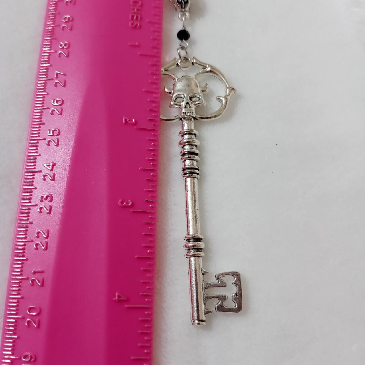 Skeleton key skull necklace pendant vintage Gothic... - Depop
