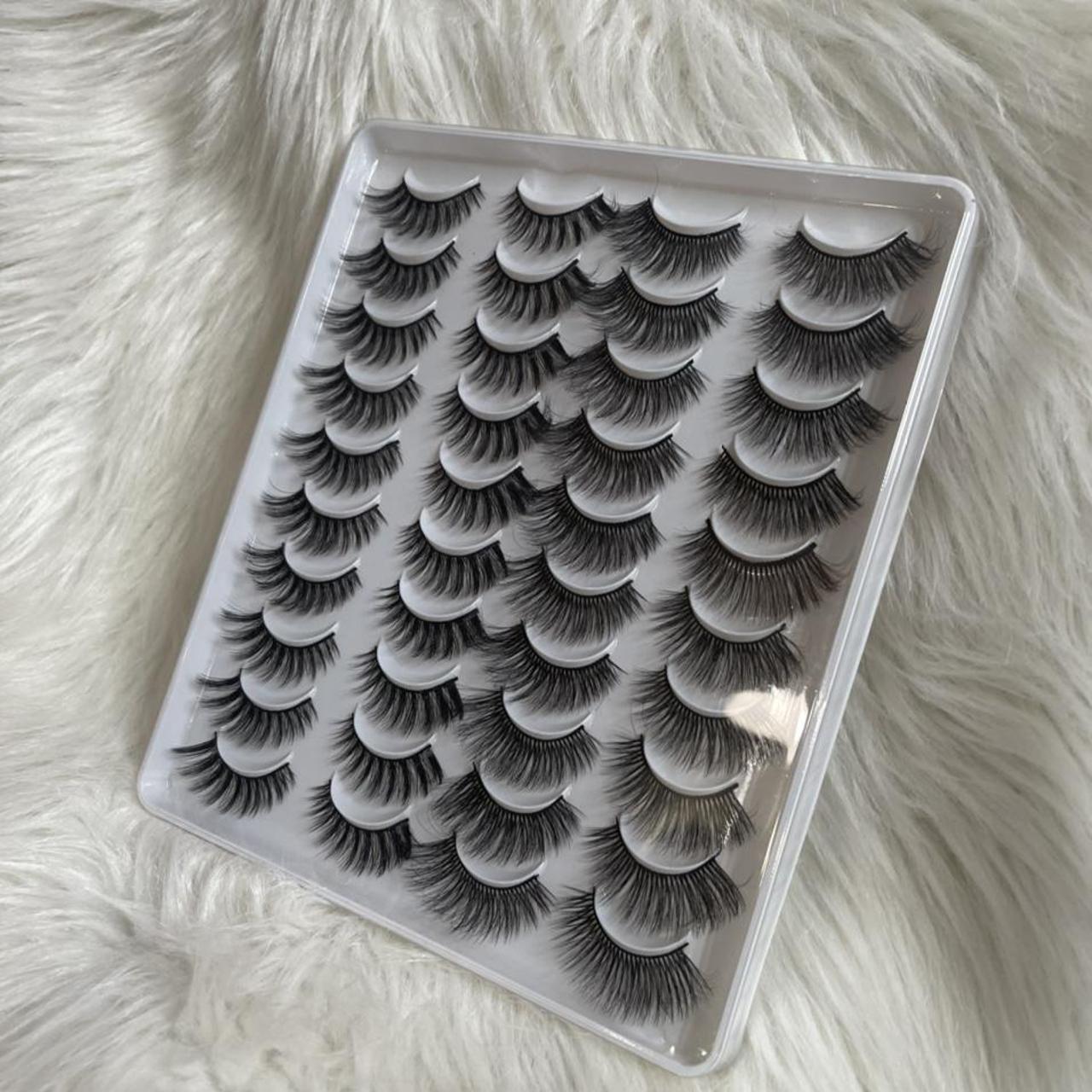 Lash bundle - Depop