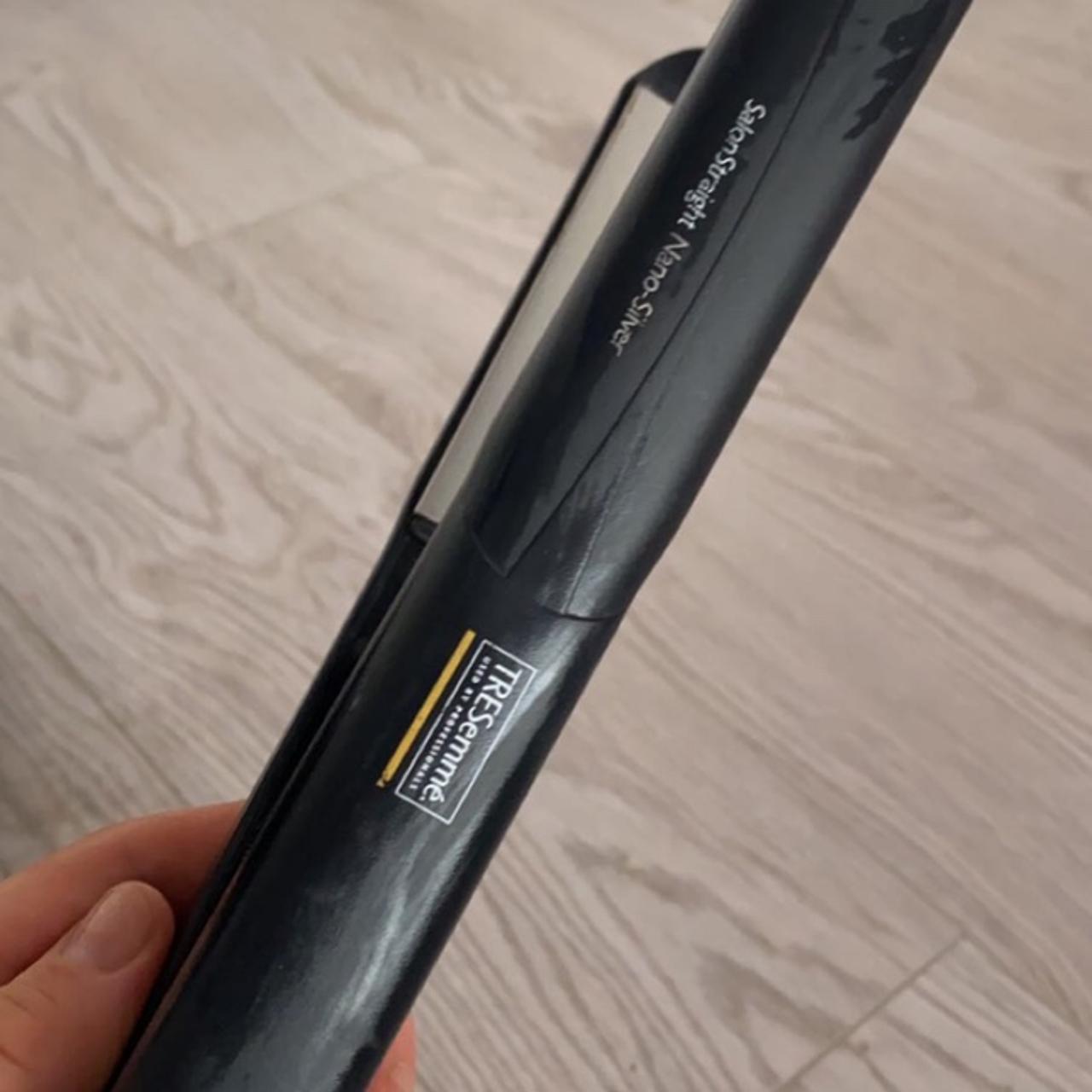 tresemme straighteners up to 230* originally bought... - Depop