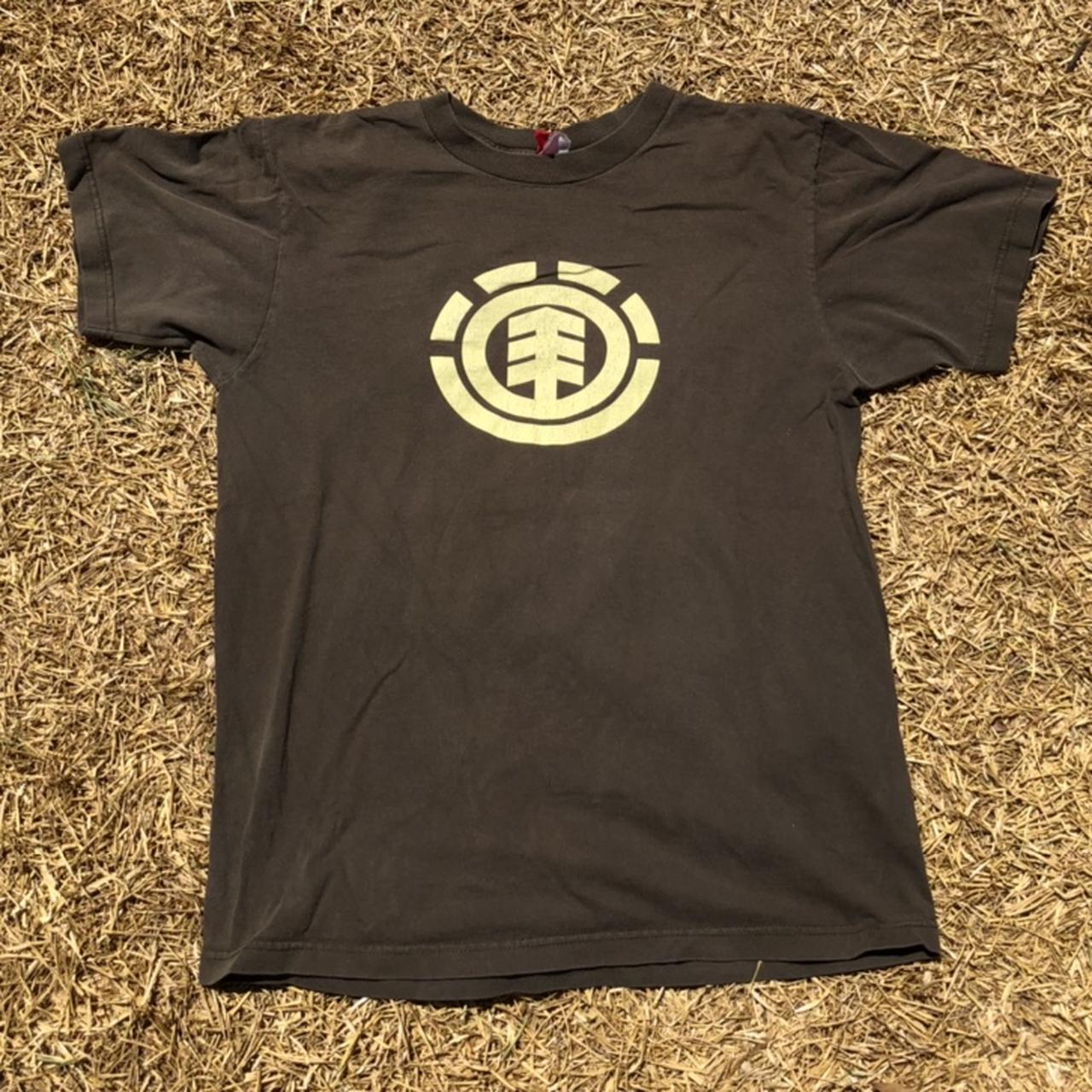 Element Men's T-shirt | Depop