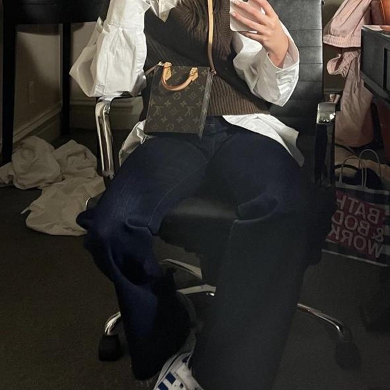 Selling theese zara jeans never worn before - Depop