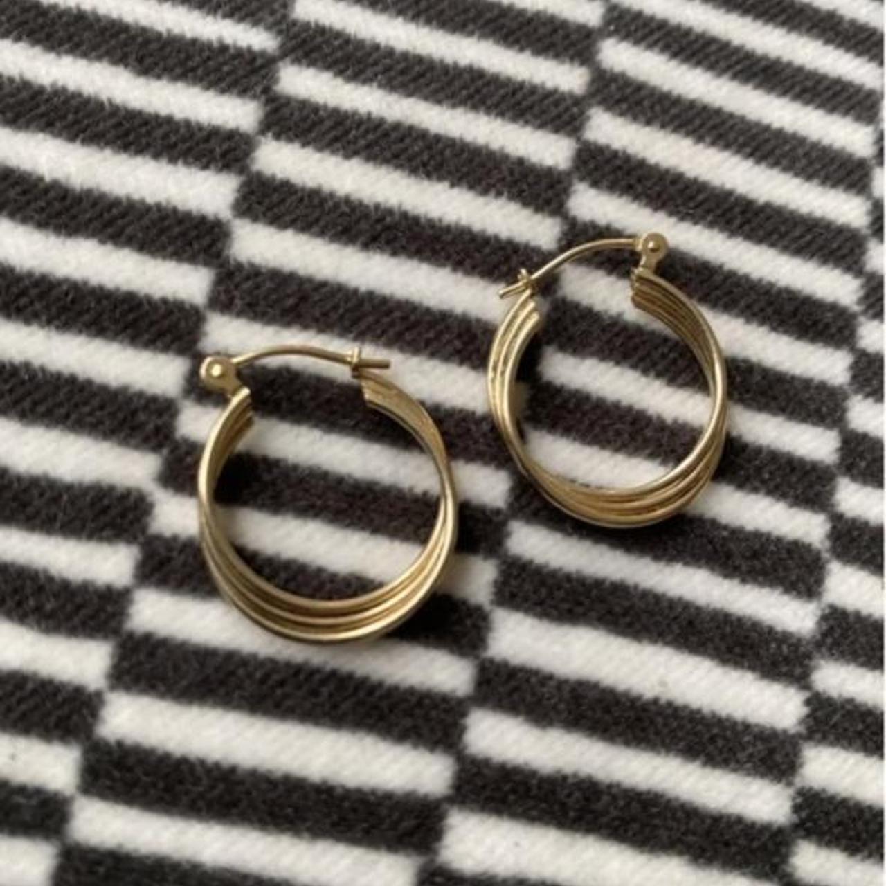 Solid gold earrings triple Loop, Stamped 14 K - Depop