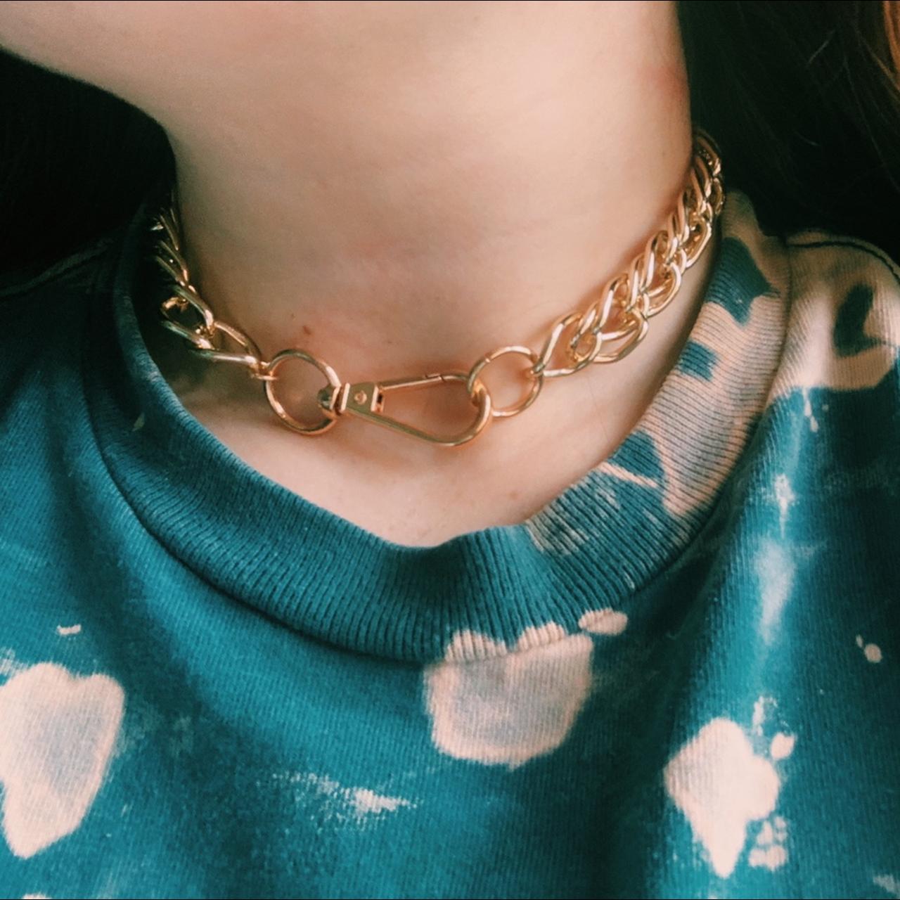 Gold Chain Clip Necklace Never worn!... - Depop