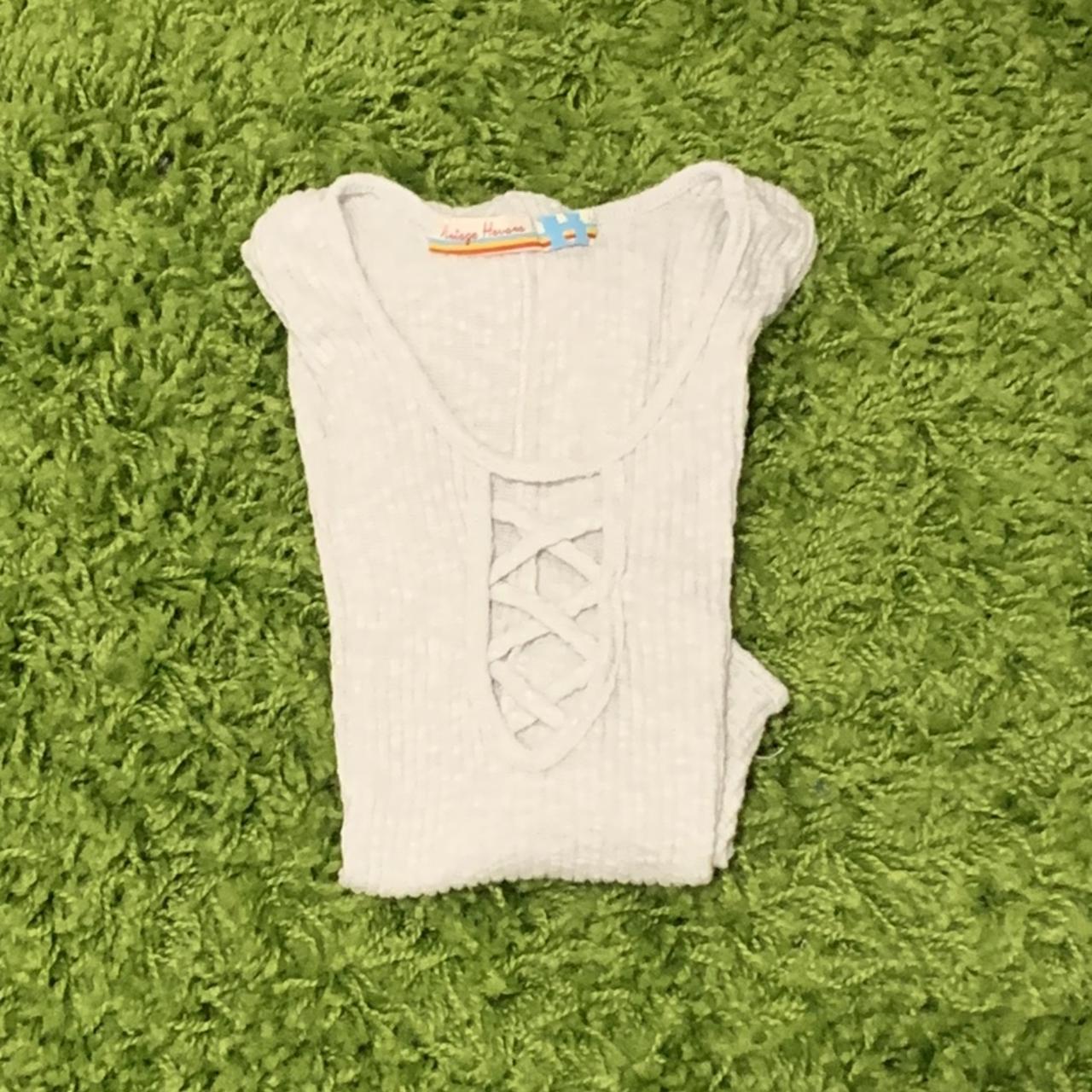 Vintage Havana cute XS top with details and a really... - Depop