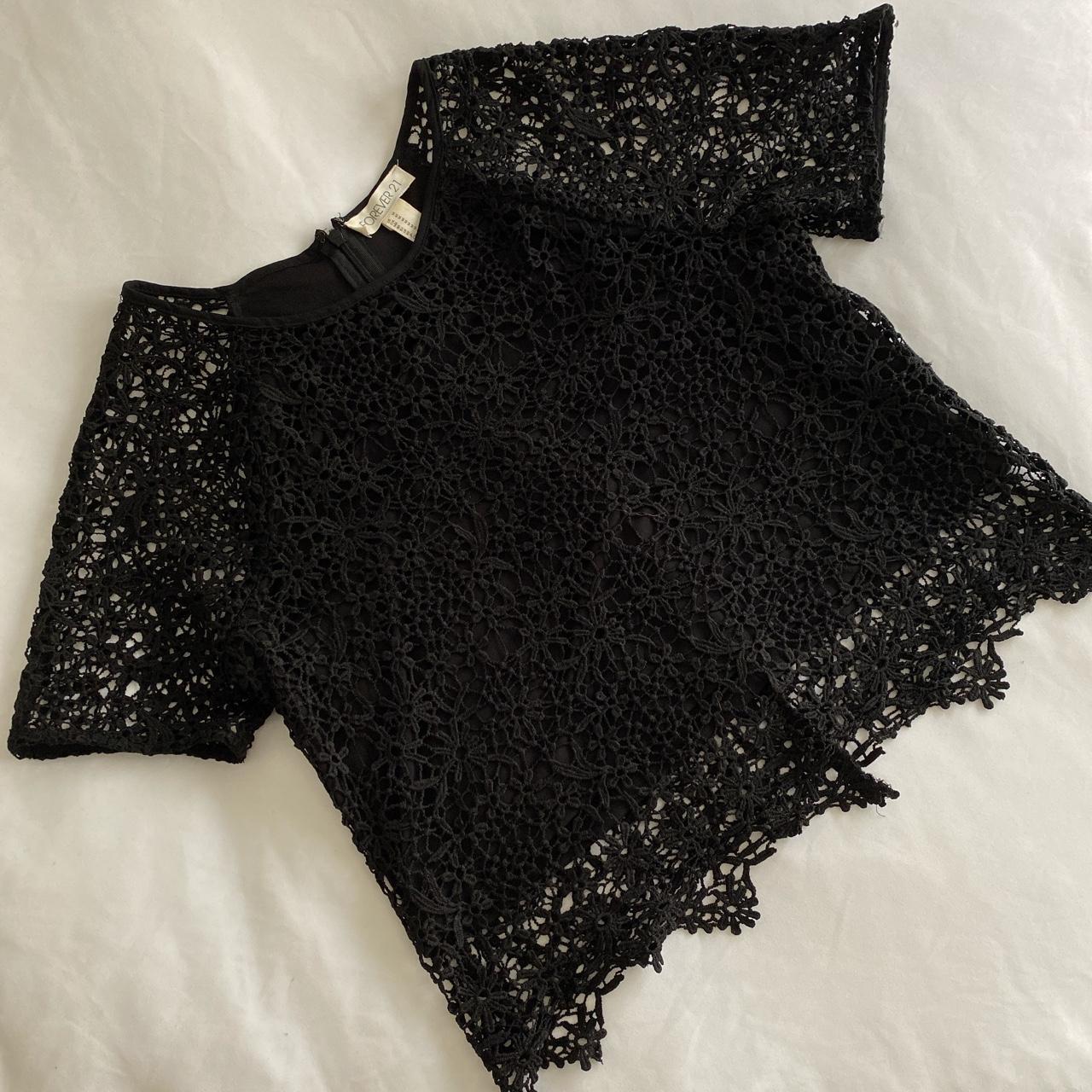 Lace Embellished Top 🖤 • size M My Stats height:... - Depop