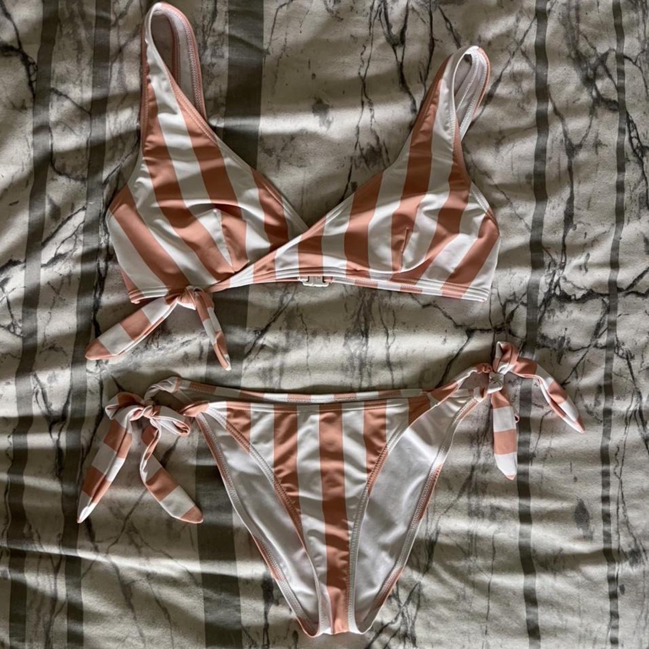 ASOS Women's Bikinis-and-tankini-sets | Depop