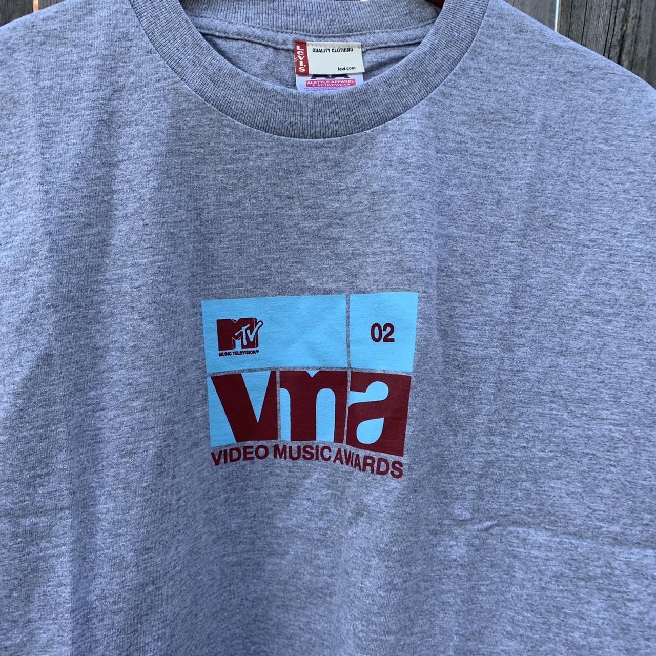 vintage 2002 Levi’s x Mtv Vma box logo T-shirt. size... - Depop