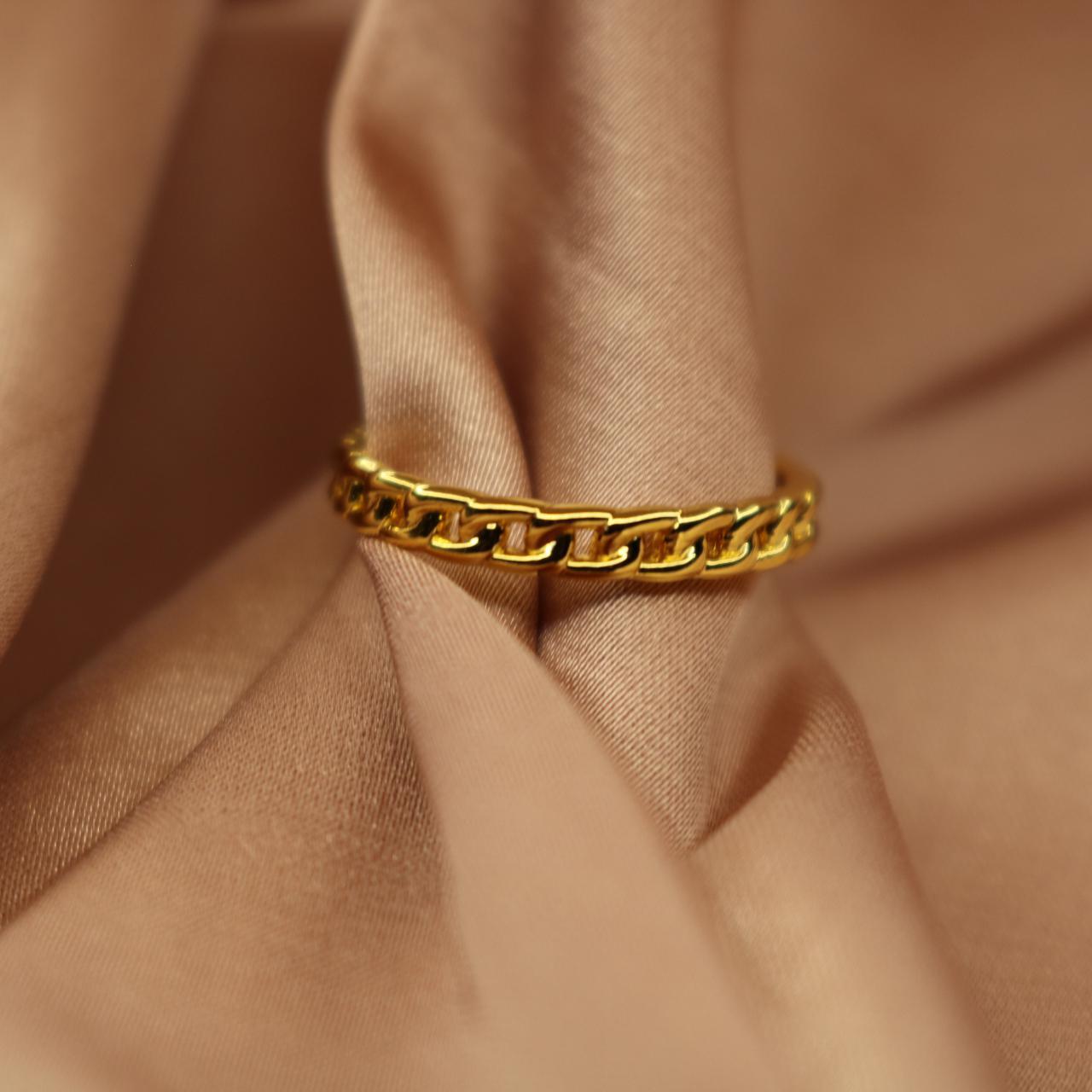 Chain Ring 18k Gold Plated, Non tarnish. 2.8 ml... - Depop
