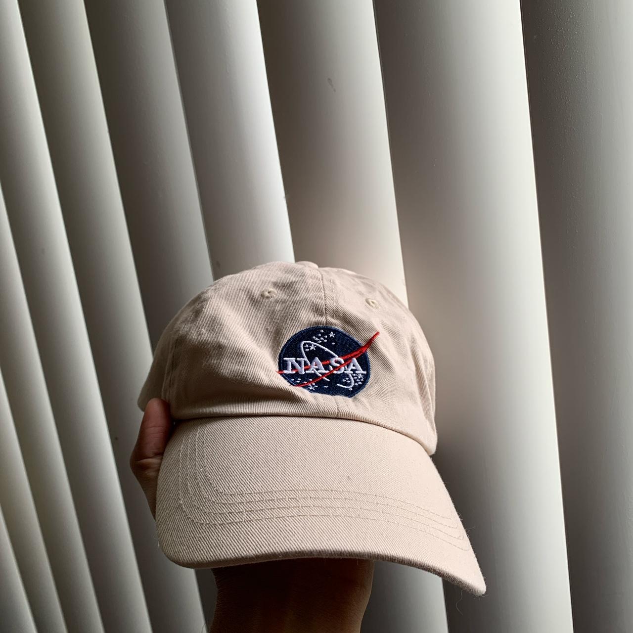 NASA Hat 🧢 ALL PRICES ARE NEGOTIABLE 10/10 Vintage... - Depop