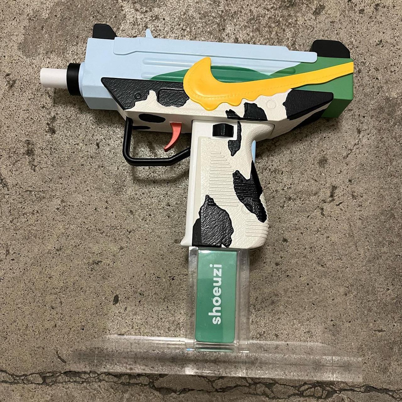 Shoe uzi guns n butter Comes with box Not kaws - Depop
