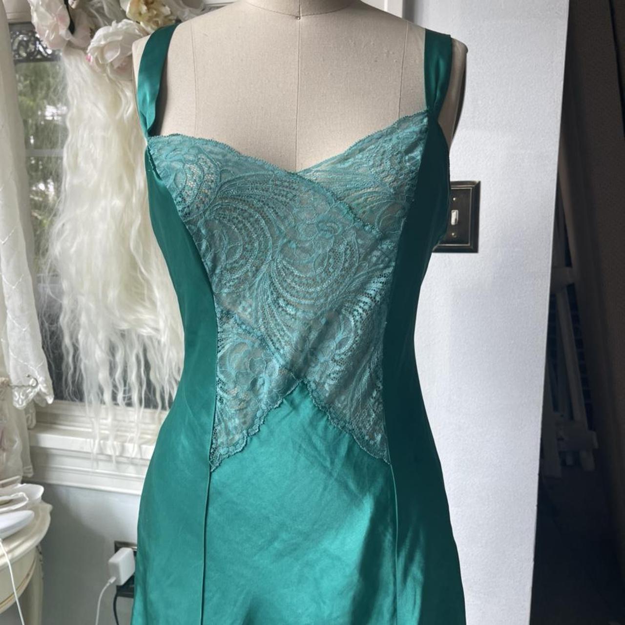 Victoria's Secret Women's Green Robe | Depop