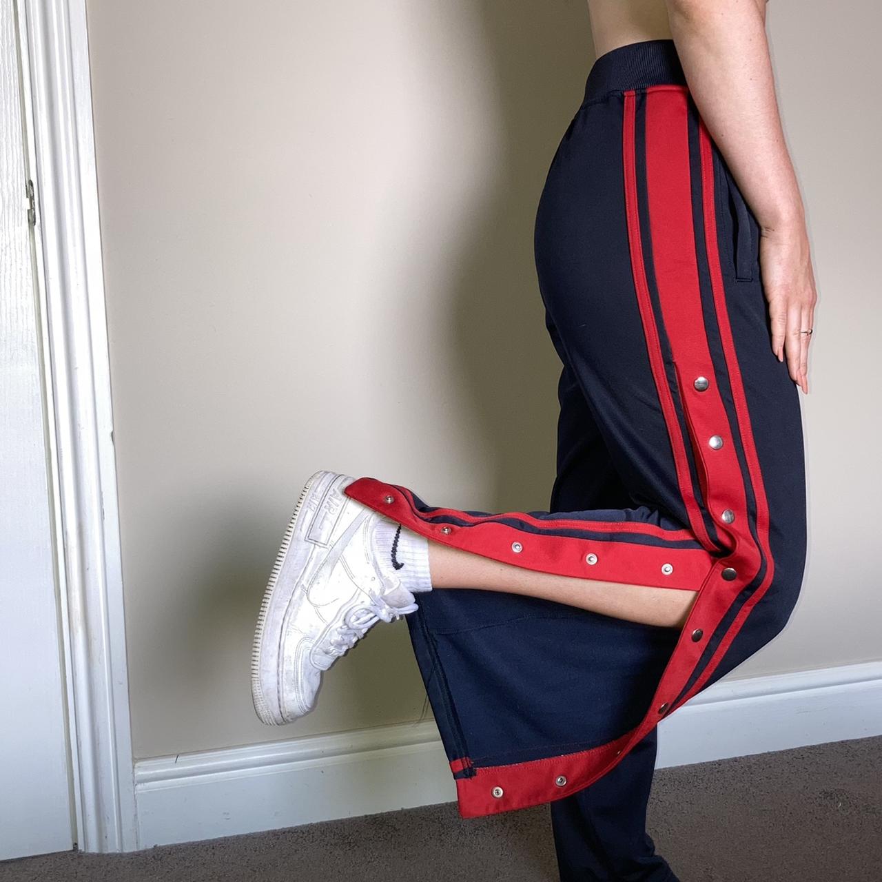 ♥️💙 SDNY popper split joggers Superrrr comfy street... - Depop