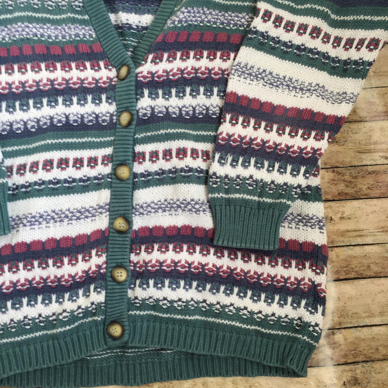 Northern Reflections Women's Green Cardigan | Depop