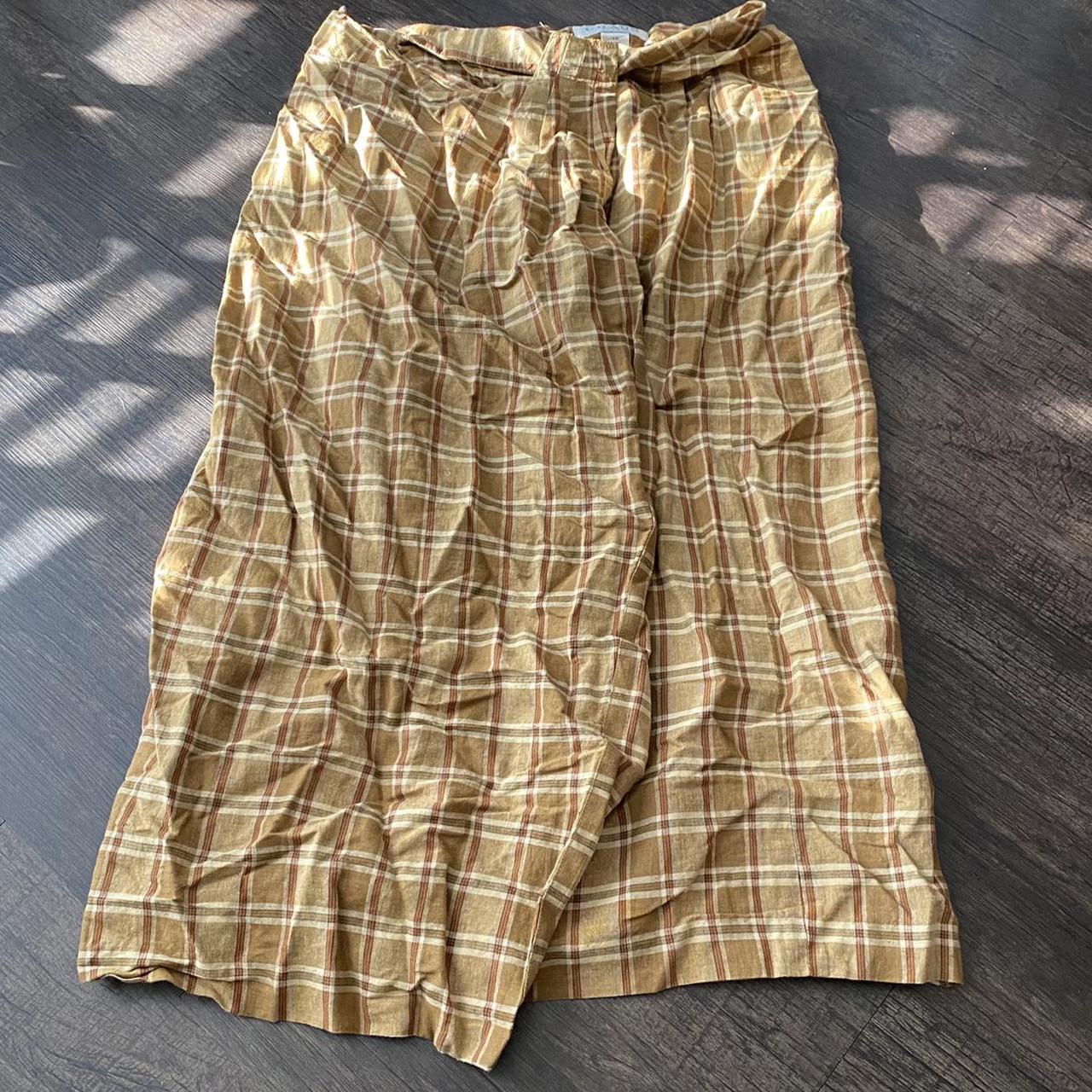 Chaus Women's Yellow and Red Skirt | Depop