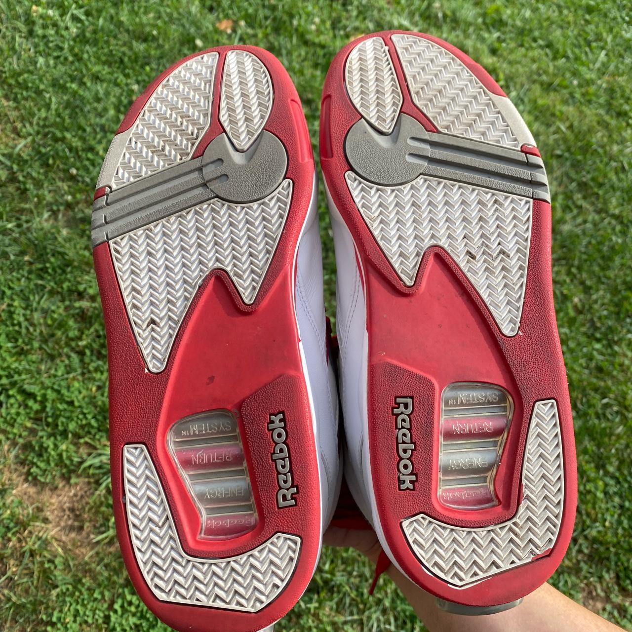 Reebok Men's White and Red Trainers | Depop