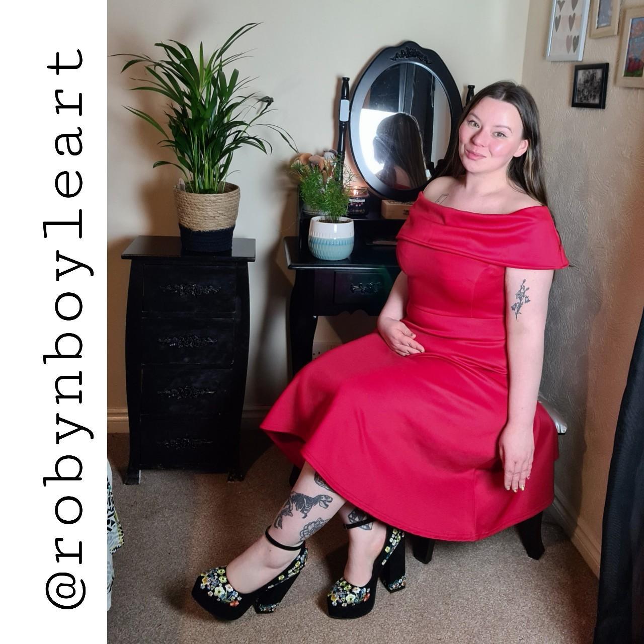 Boohoo Women's Red Dress | Depop