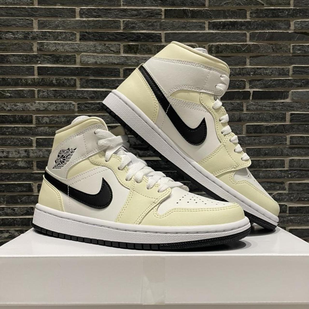 Jordan Women's Cream and Black Trainers | Depop