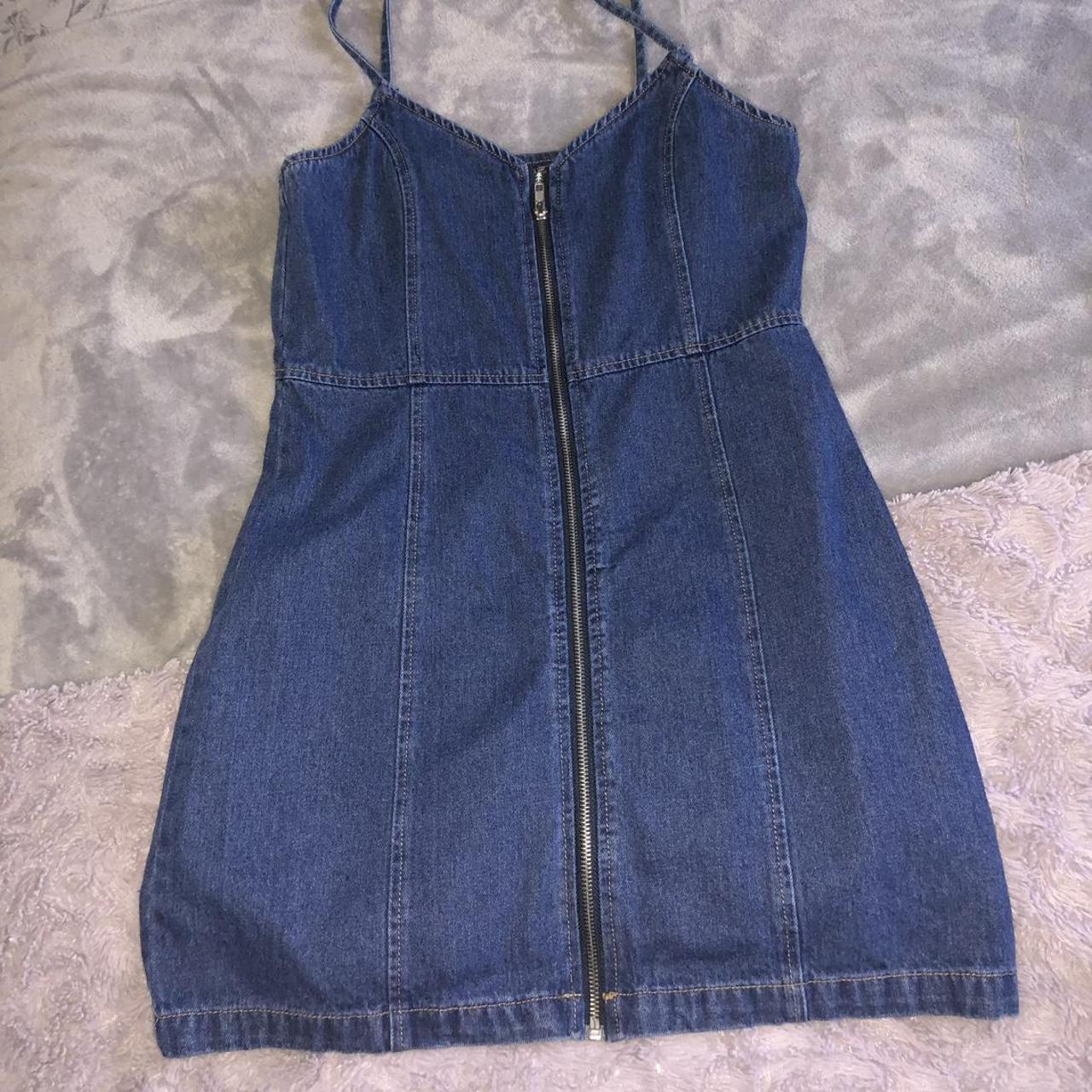 Denim strappy zip mini dress from Boohoo🐝 size 10🦋... - Depop